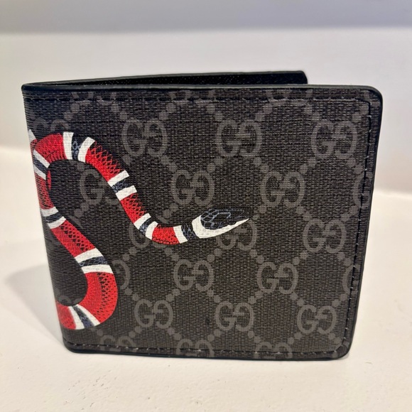 Gucci | Bags | Faux Gucci Snake Print Leather Wallet | Poshmark